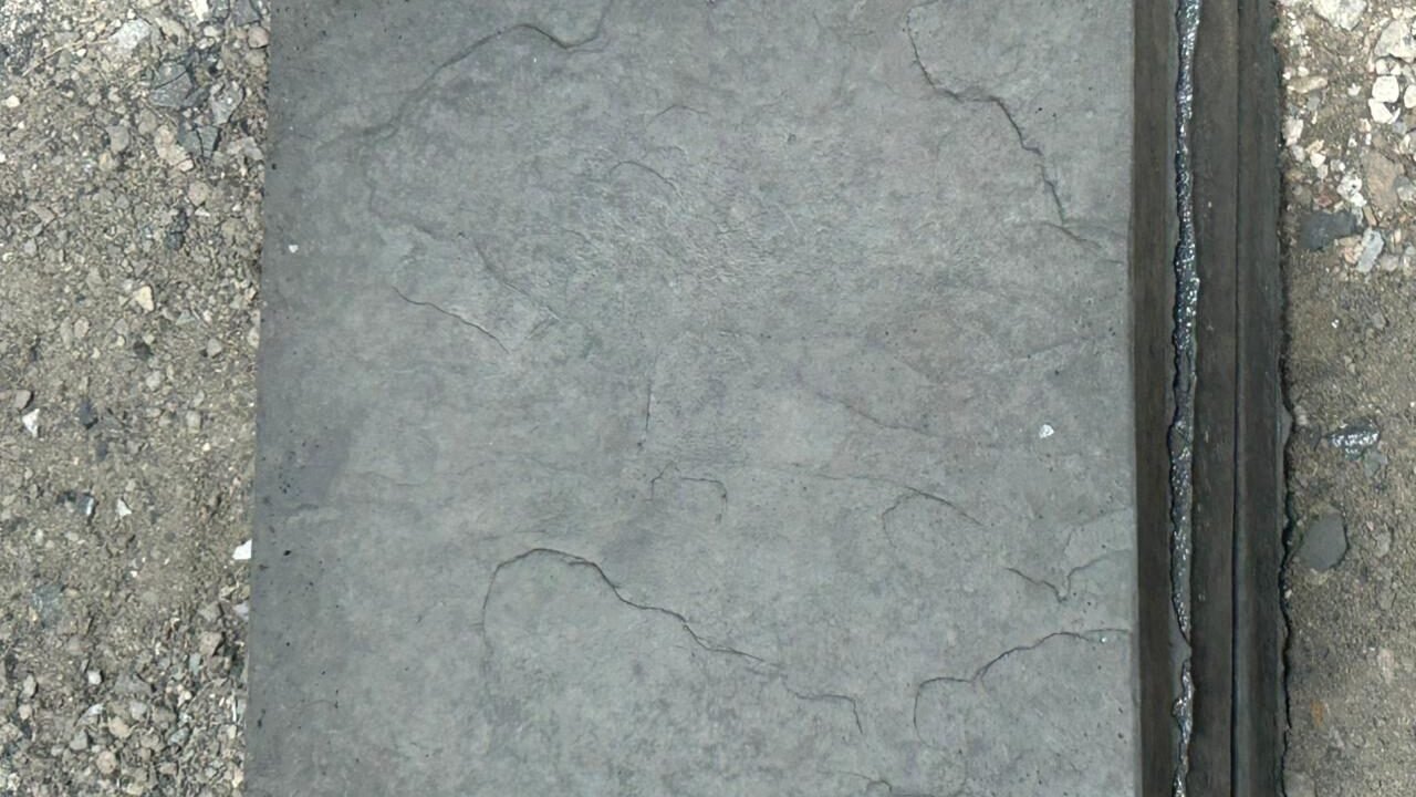 Paving Slabs (300mm x 300mm x 40mm) -Black (10 Pcs/M2) SKU10010 ...
